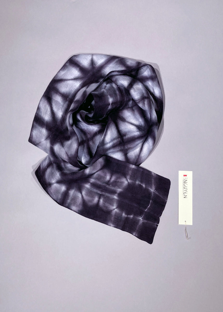 Double-layered Notched Scarf in Claret – Amy Nguyen Textiles